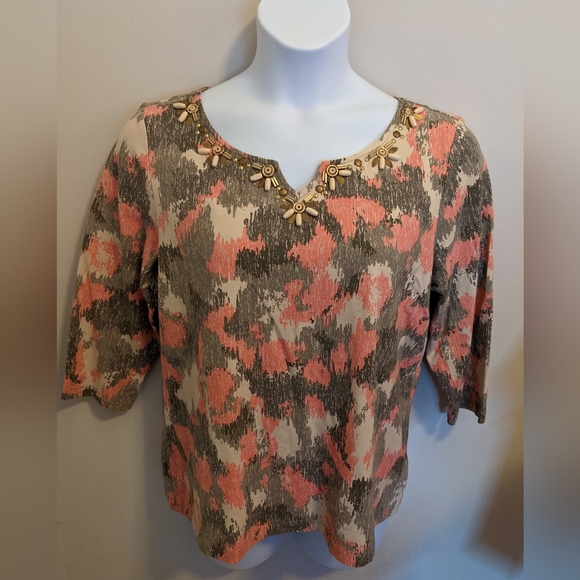 Ruby Rd. | Tops | Euc Ruby Rd Short Sleeve Shirt W Beaded V Neck Size ...